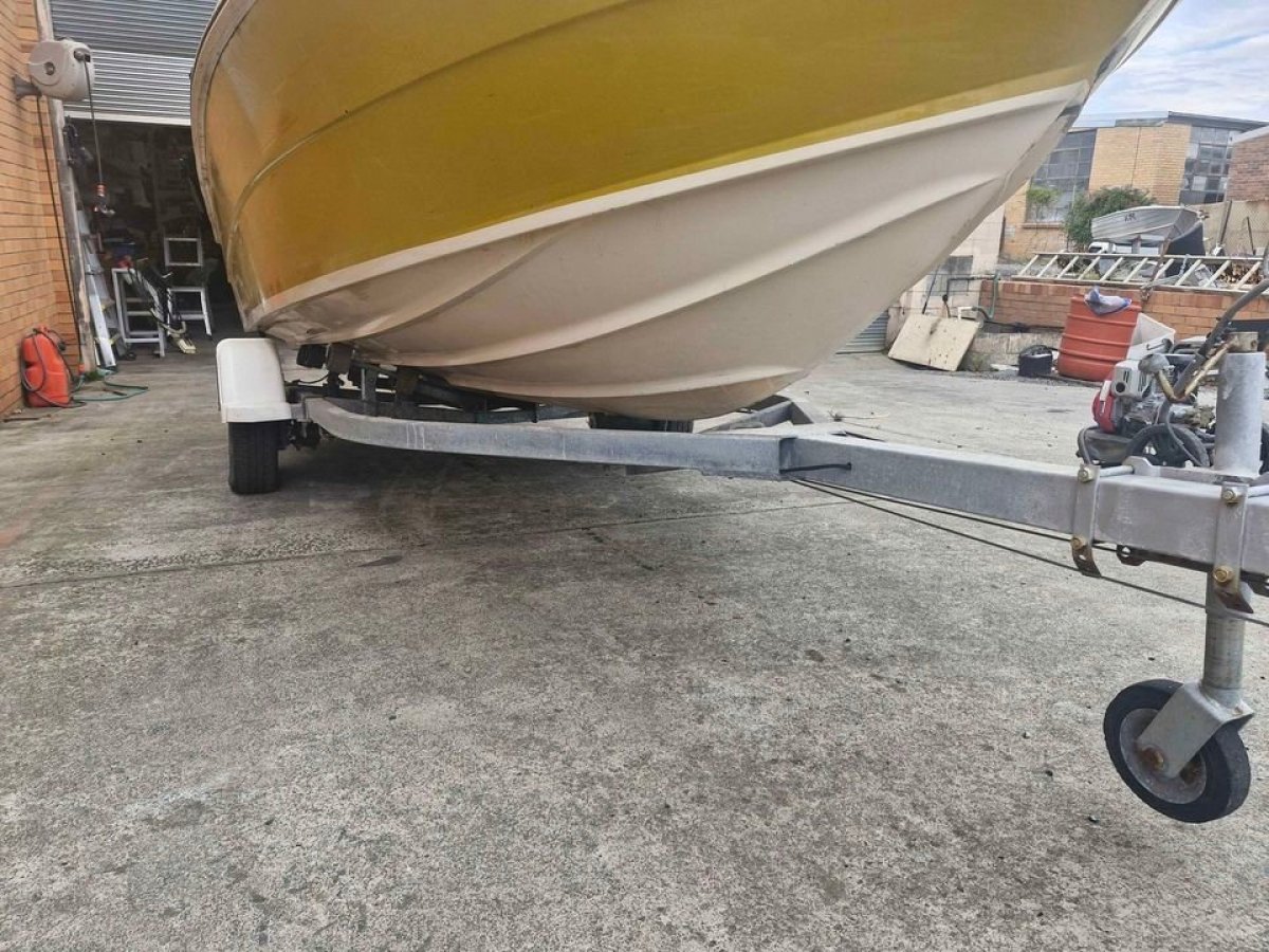 Haines Hunter 490slr Limited Edition: Power Boats | Boats Online for ...