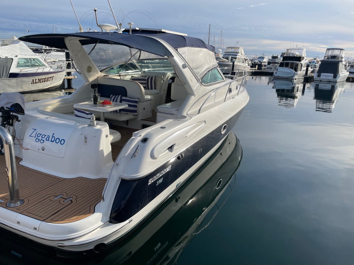 Sunrunner 3700 Yanmar Direct Shaft Turbo Diesel Upgrade: Power Boats ...