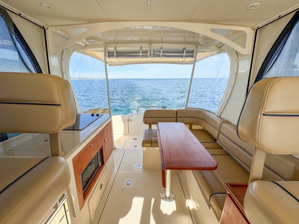 Used Mainship 310 Pilot for Sale | Boats For Sale | Yachthub