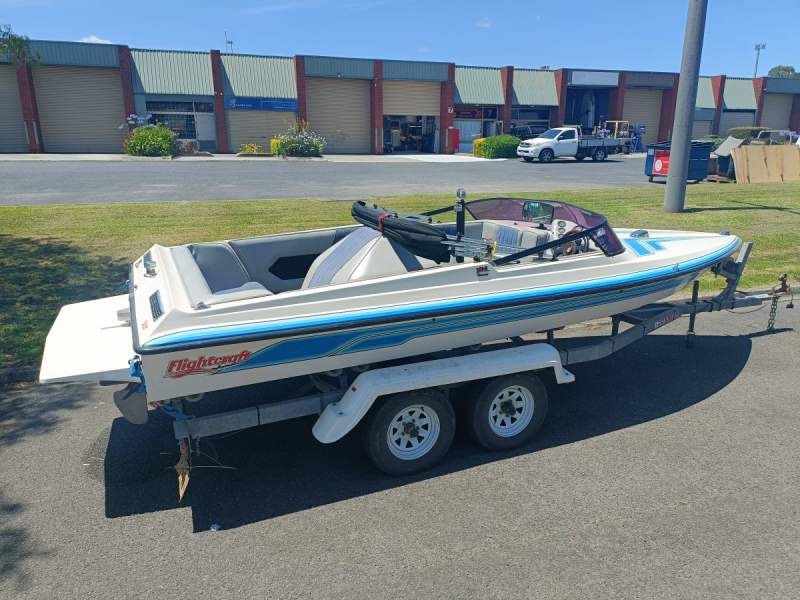 Flightcraft Xlt 18 Xlt Ib: Power Boats | Boats Online for Sale ...