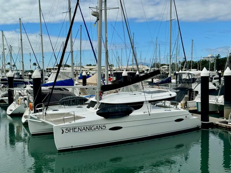 Fountaine Pajot Lipari 41 Owners Version: Sailing Catamaran for Sale ...