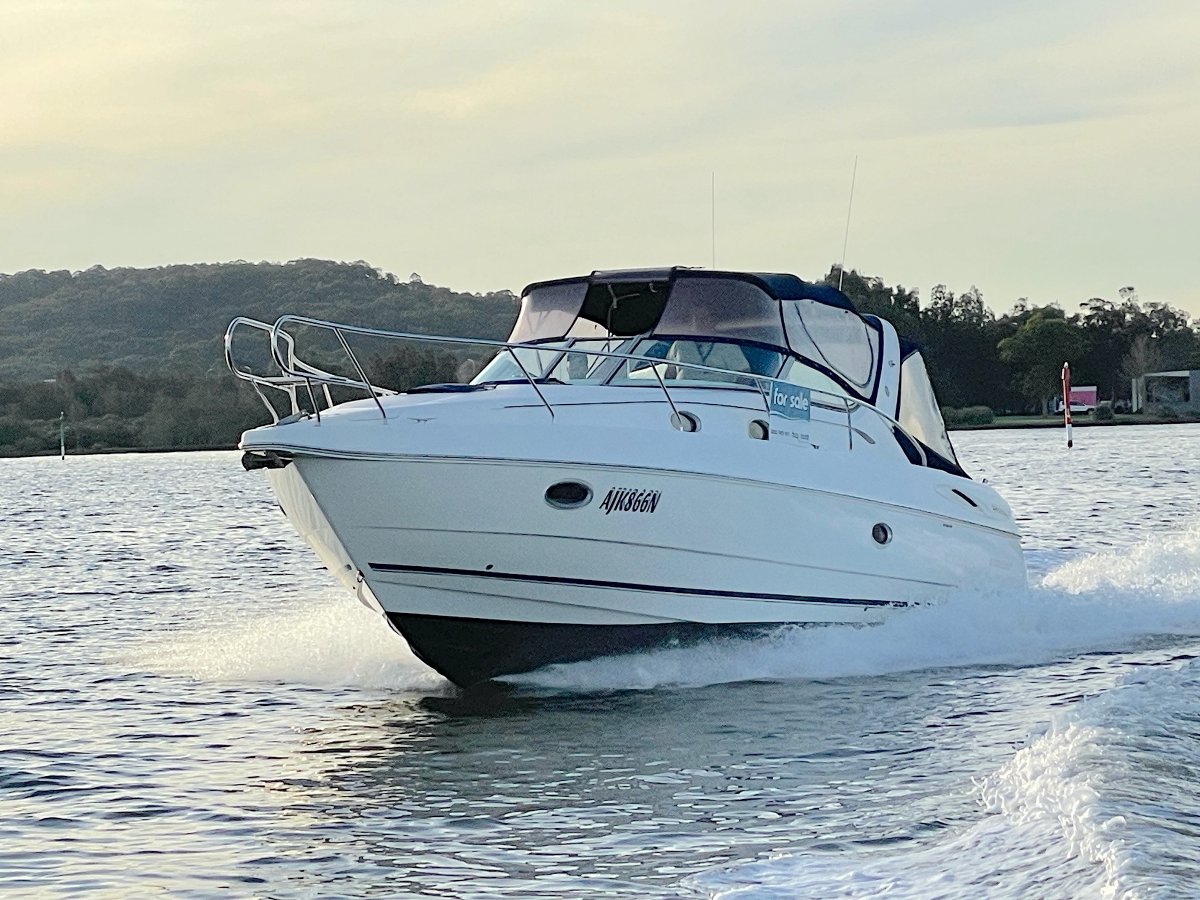 Used Sunrunner 3700le for Sale | Boats For Sale | Yachthub