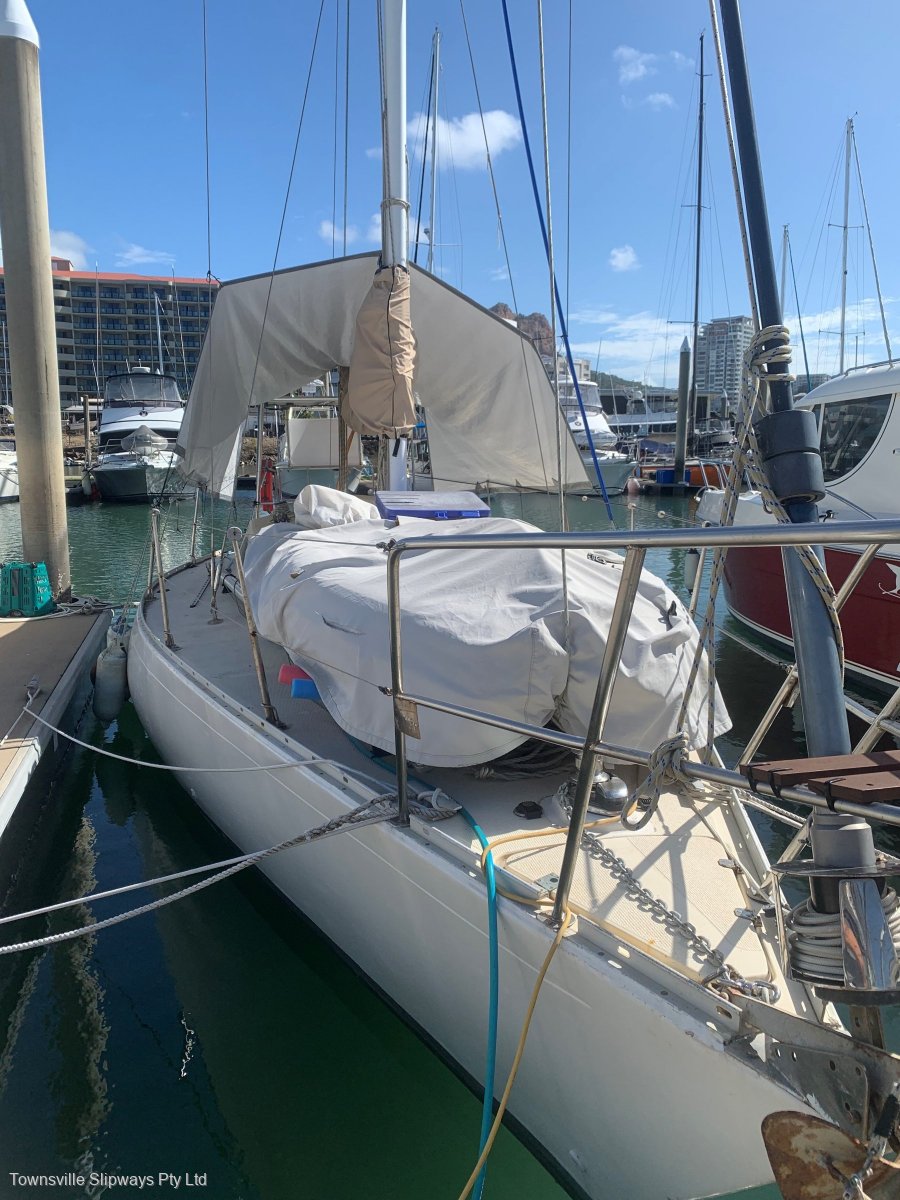 Used Carter 33 Mast Head Sloop for Sale | Yachts For Sale | Yachthub