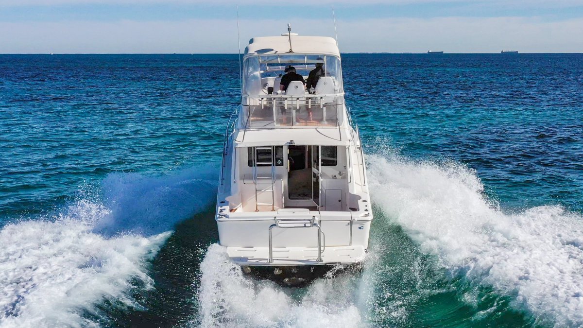 Riviera 33 Flybridge: Power Boats | Boats Online for Sale | Fibreglass ...