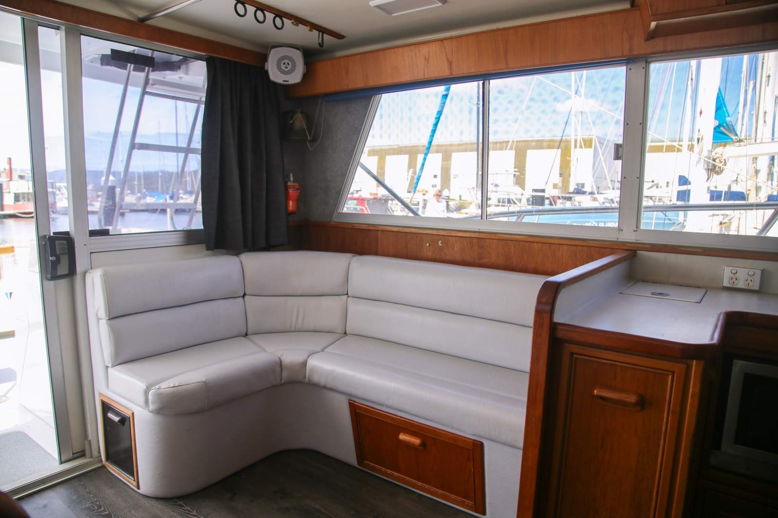 Used Steber 41 Flybridge Excellent Condition & Upgrades, Motivated ...