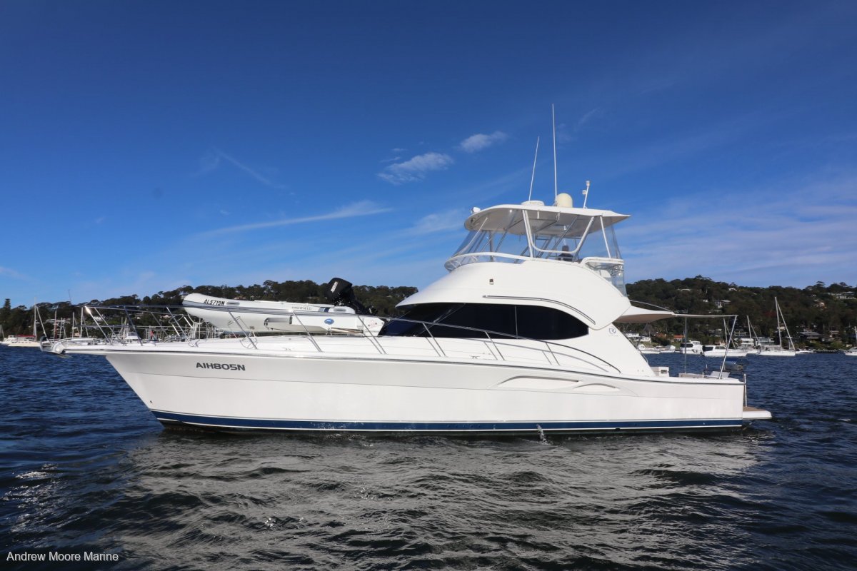 Riviera 42 Flybridge: Power Boats | Boats Online for Sale | Fibreglass ...