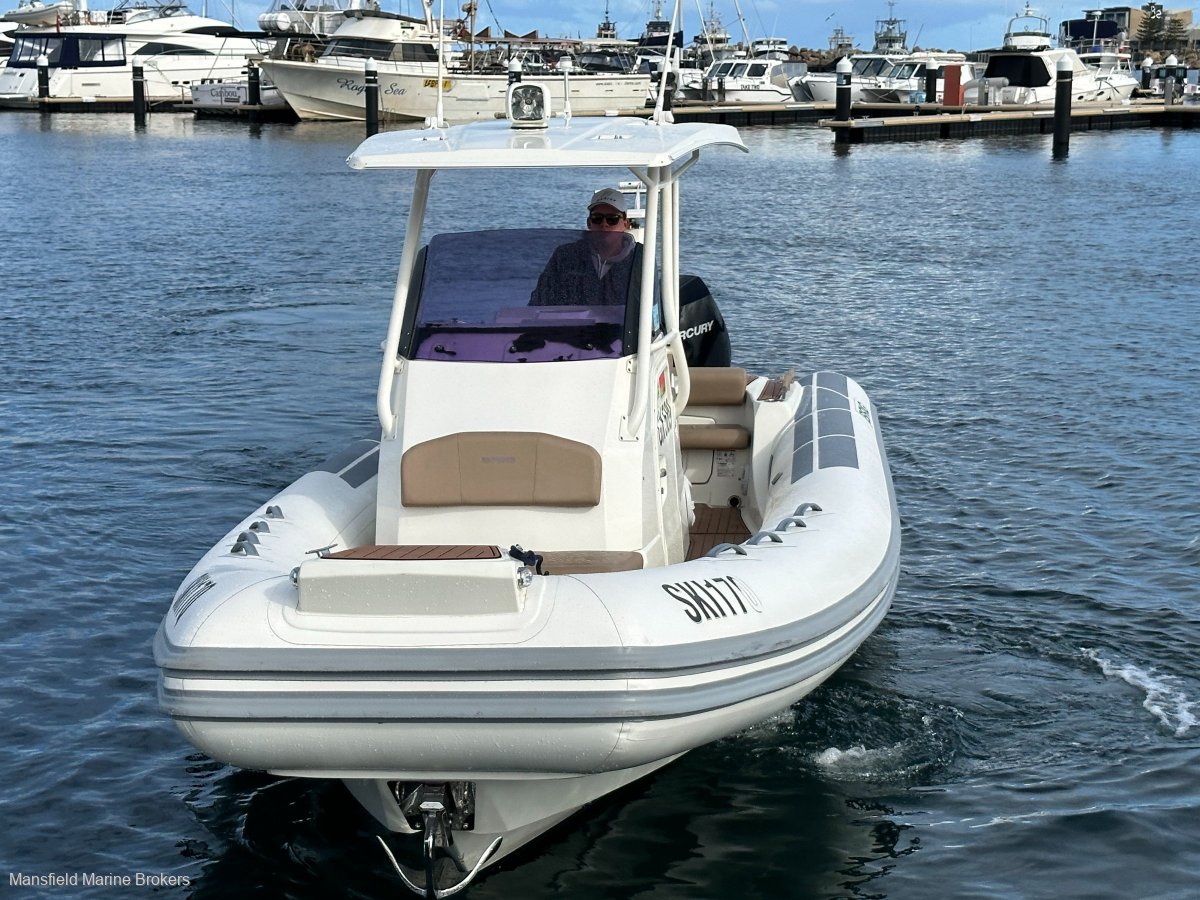 Brig Eagle 8: Power Boats | Boats Online for Sale | Fibreglass/grp With ...