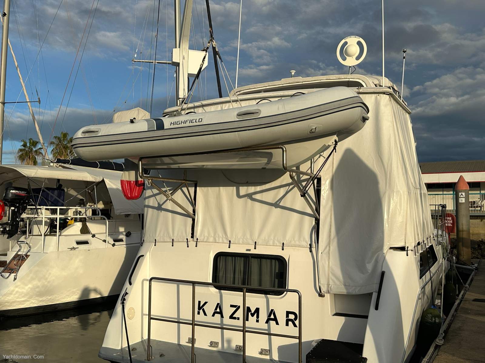 Used Bayliner 4388 Flybridge for Sale | Boats For Sale | Yachthub