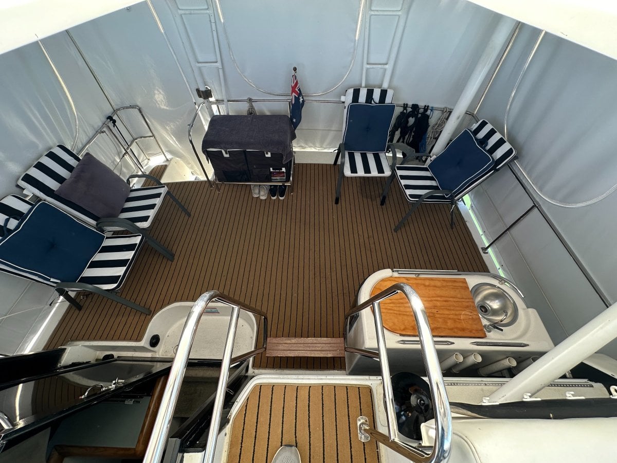 Used Bayliner 4388 Flybridge for Sale | Boats For Sale | Yachthub