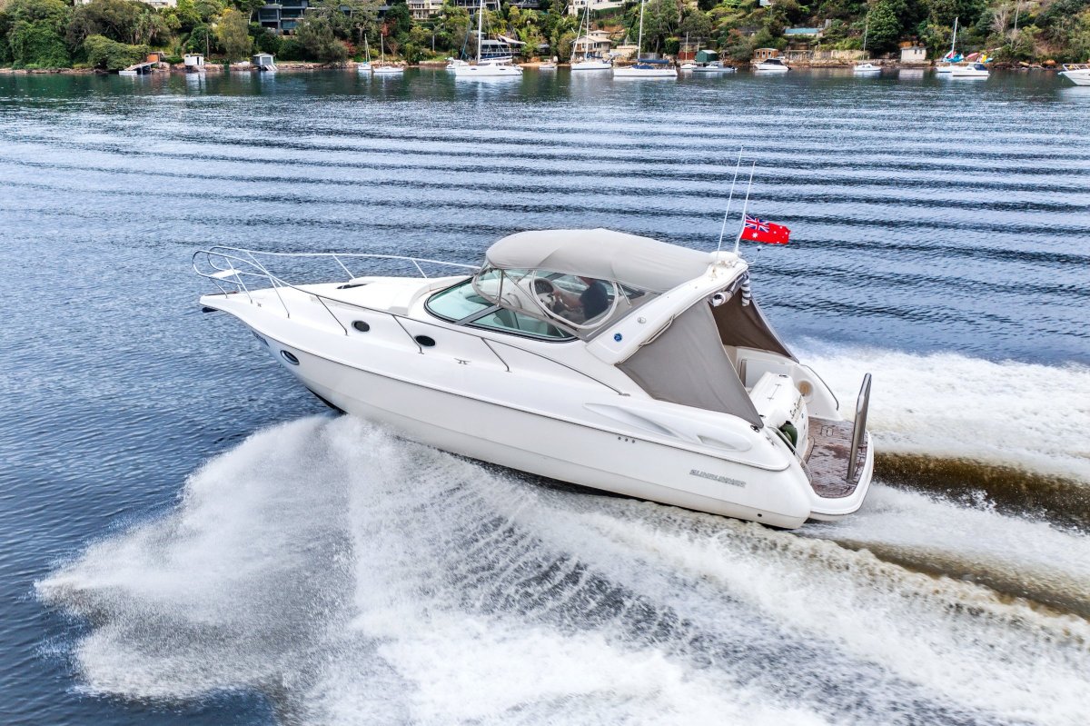 Sunrunner 3300 Deluxe: Power Boats | Boats Online for Sale | Fibreglass ...