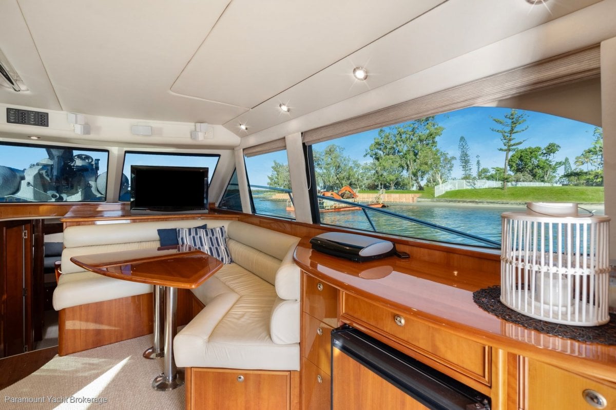 Riviera 47 Flybridge: Power Boats | Boats Online for Sale | Fibreglass ...