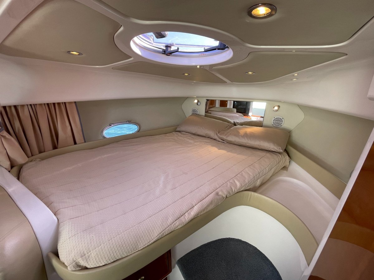 Sunrunner 3700le: Power Boats | Boats Online for Sale | Fibreglass/grp ...