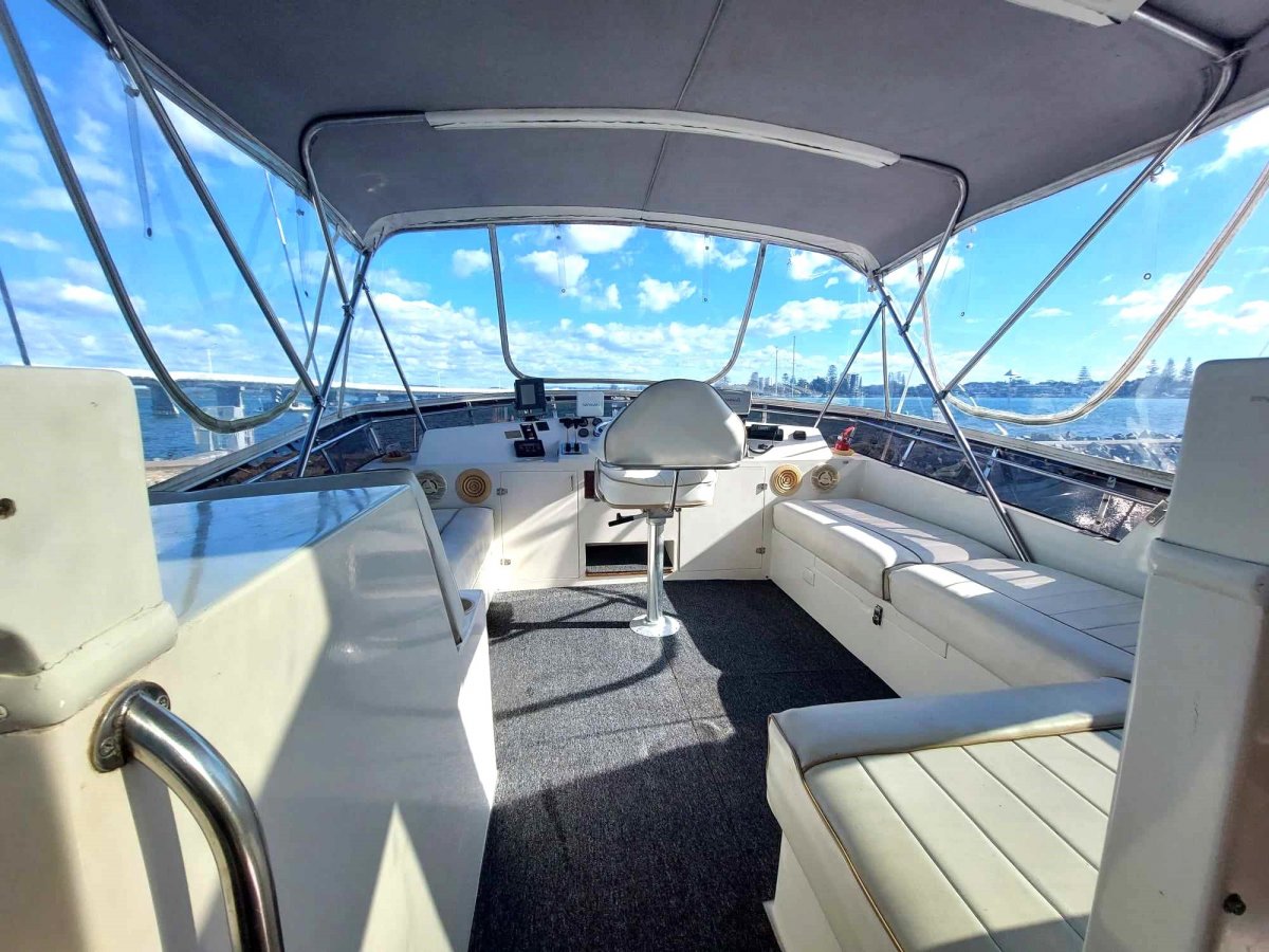 Used Meridian 4600 Flybridge Yachtfisher for Sale | Boats For Sale ...