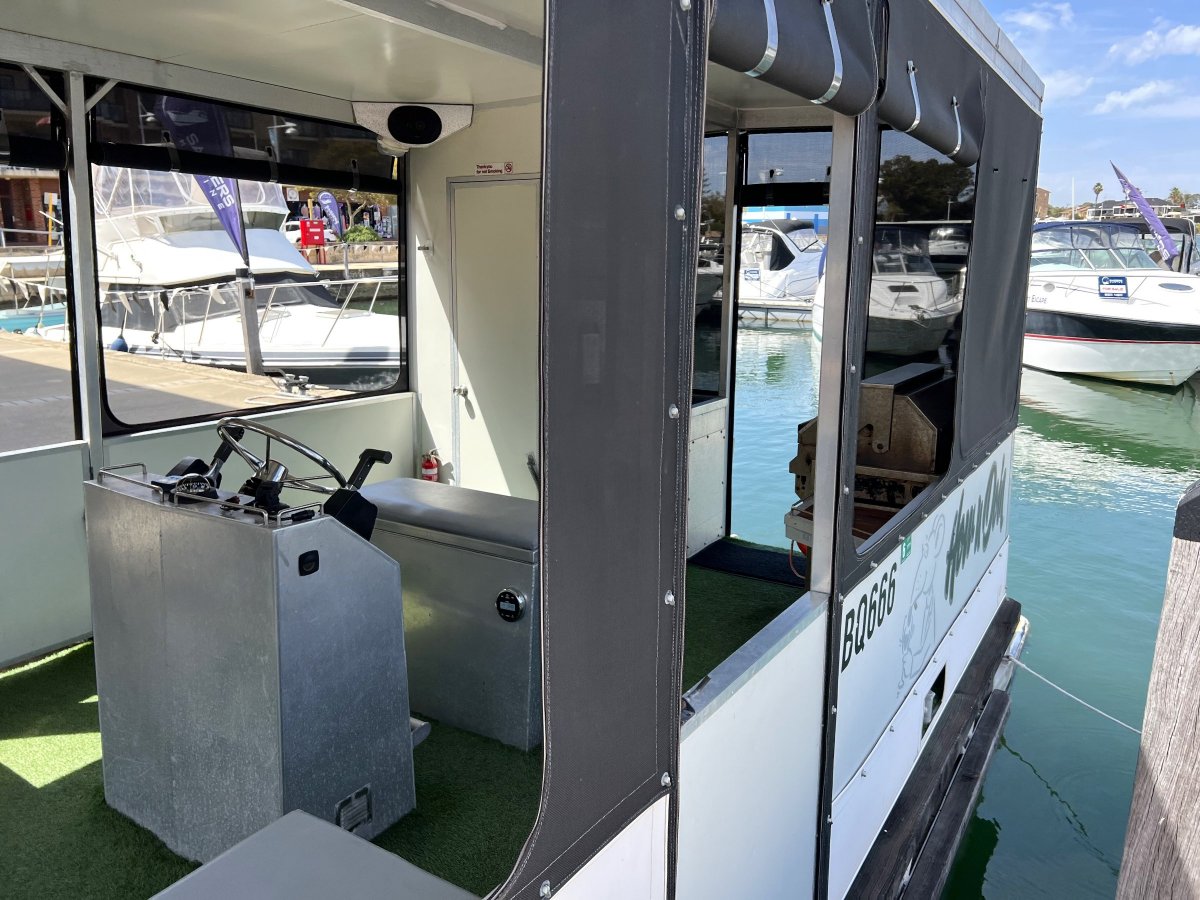 Custom 8m Pontoon - One Of A Kind!: Power Boats | Boats Online for Sale ...