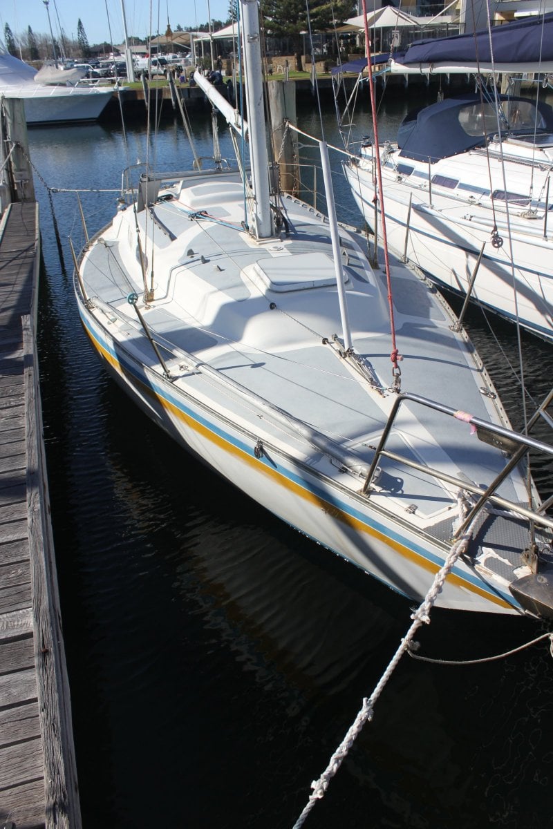Used Viking 30 Performance Cruiser / Bargain!! for Sale | Yachts For ...
