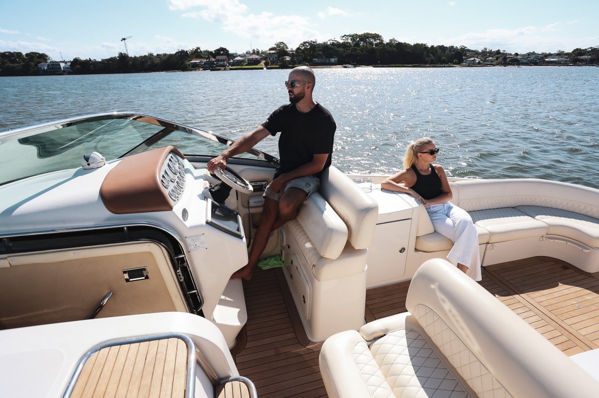 Chris Craft Corsair 36: Power Boats | Boats Online for Sale ...