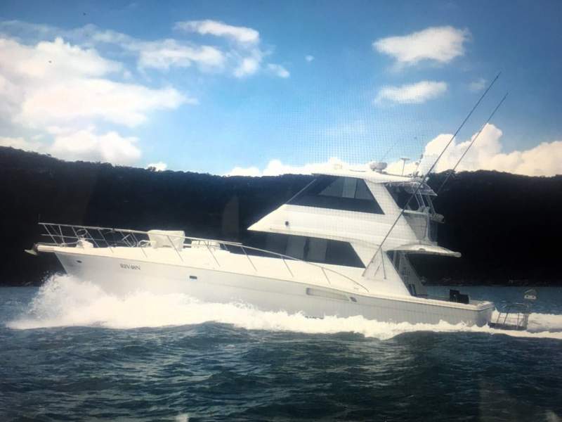 Used Riviera 48 Platinum Enclosed Flybridge. Well Optioned, Performance ...