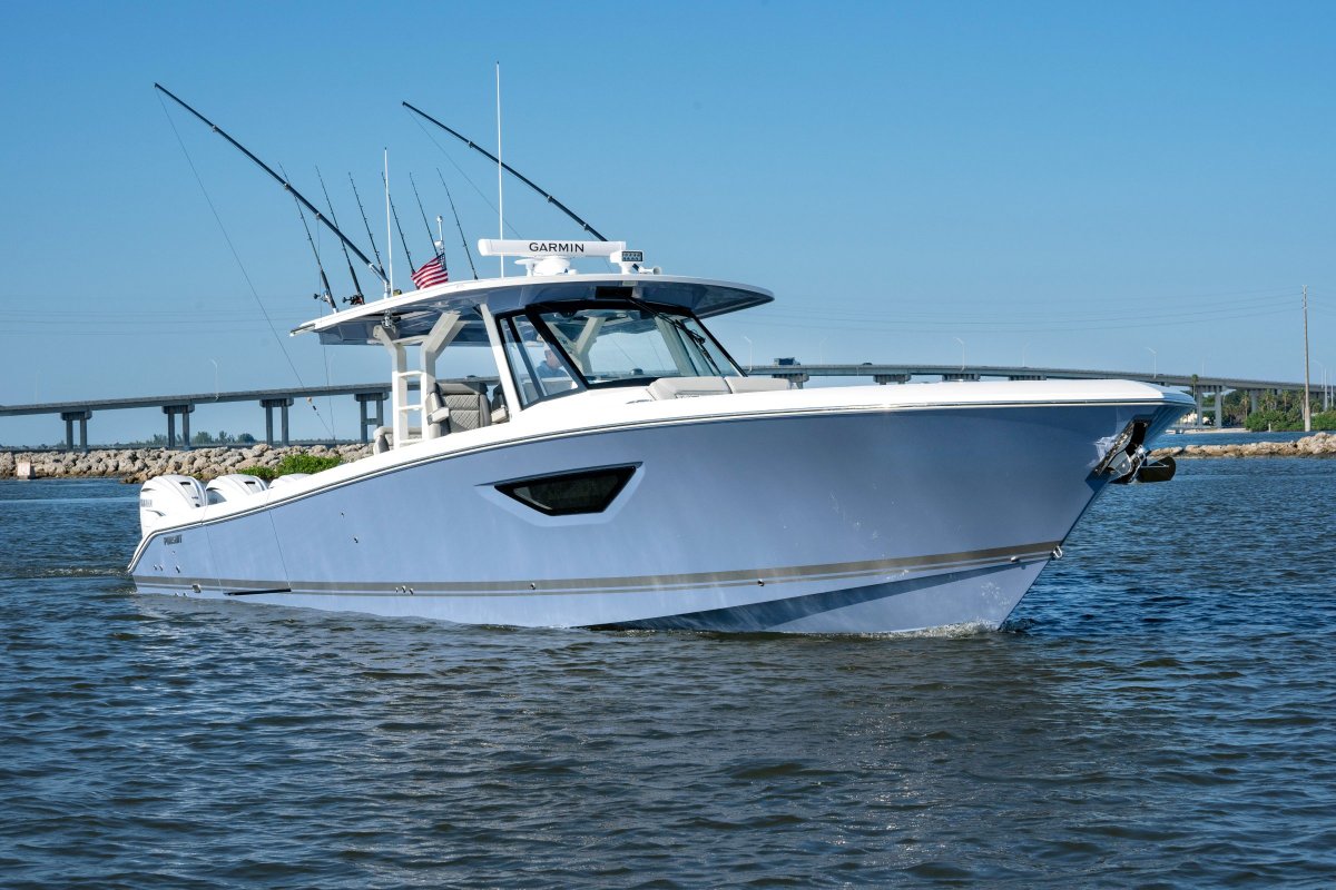 New Pursuit S428: Power Boats | Boats Online for Sale | Fibreglass/grp ...