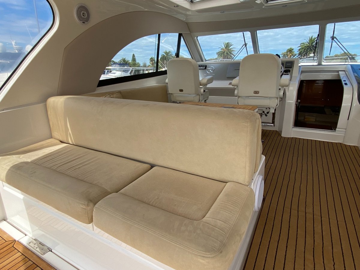 Used Riviera 43 Offshore Express for Sale | Boats For Sale | Yachthub