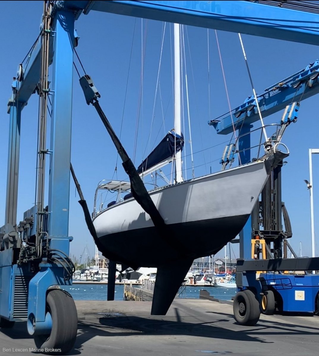 Ufo 34: Sailing Boats | Boats Online for Sale | Fibreglass/grp ...