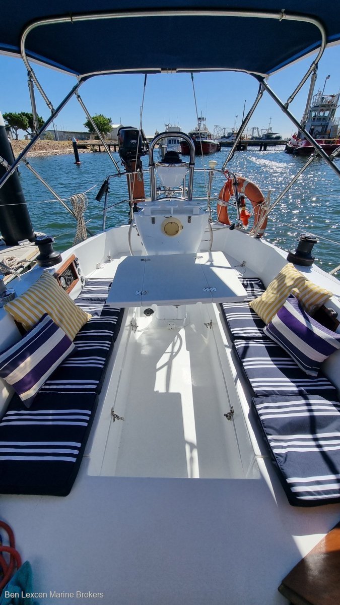 Ufo 34: Sailing Boats | Boats Online for Sale | Fibreglass/grp ...