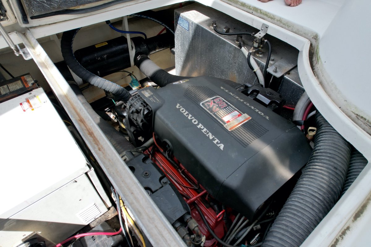 Carver 360 Mariner Shaft-New Risers and Manifolds For Sale | Buy a Boat ...