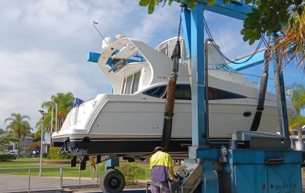 Carver 360 Mariner Shaft-New Risers and Manifolds For Sale | Buy a Boat ...