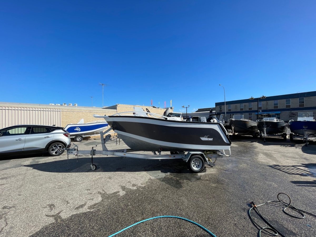 Used Lux Custom Boats 4600cc for Sale | Boats For Sale | Yachthub