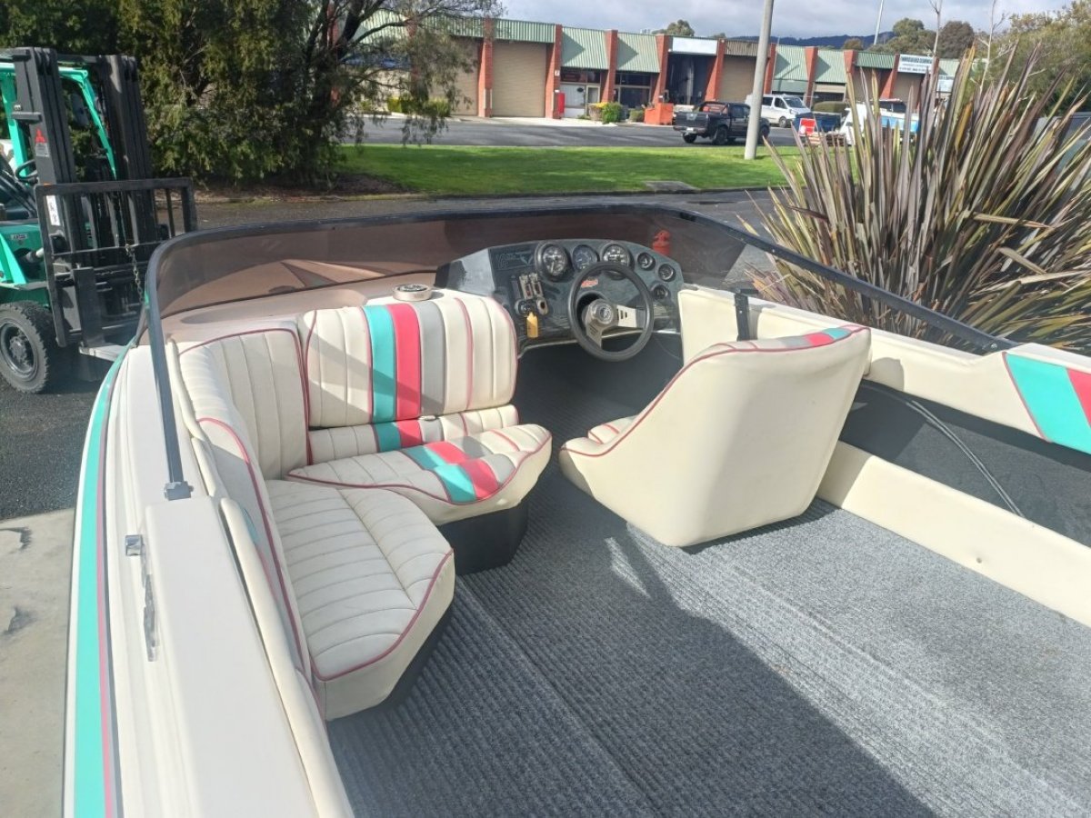 Flightcraft Xlt 18 Xlt Ob: Power Boats | Boats Online for Sale ...