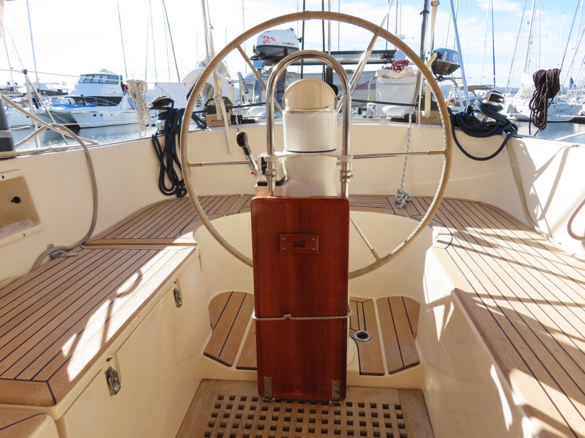 Used Hallberg-rassy 42e Exceptional Bluewater Cruiser, Highly Equipped ...