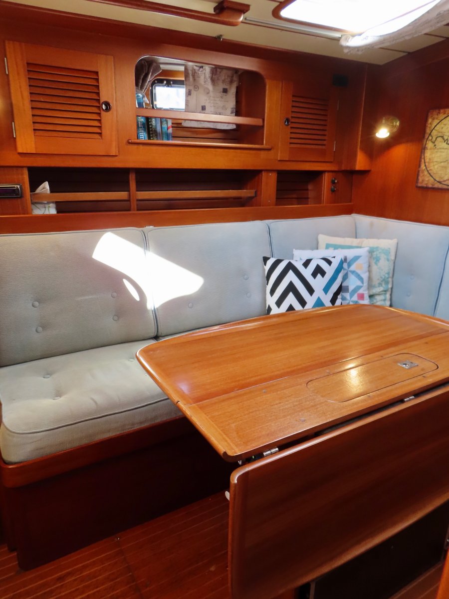 Used Hallberg-rassy 42e Exceptional Bluewater Cruiser, Highly Equipped ...