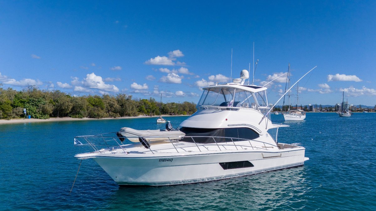 Riviera 43 Open Flybridge: Power Boats | Boats Online for Sale ...