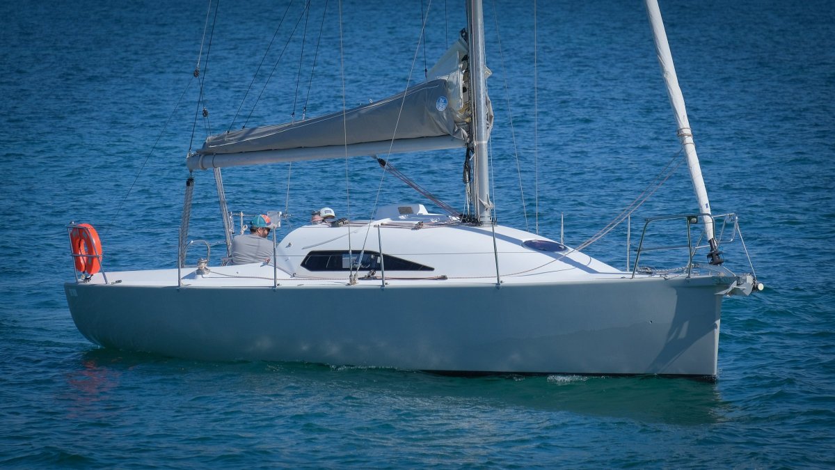 Runnalls 31 ~ Versatile Racer/cruiser: Sailing Boats | Boats Online for ...