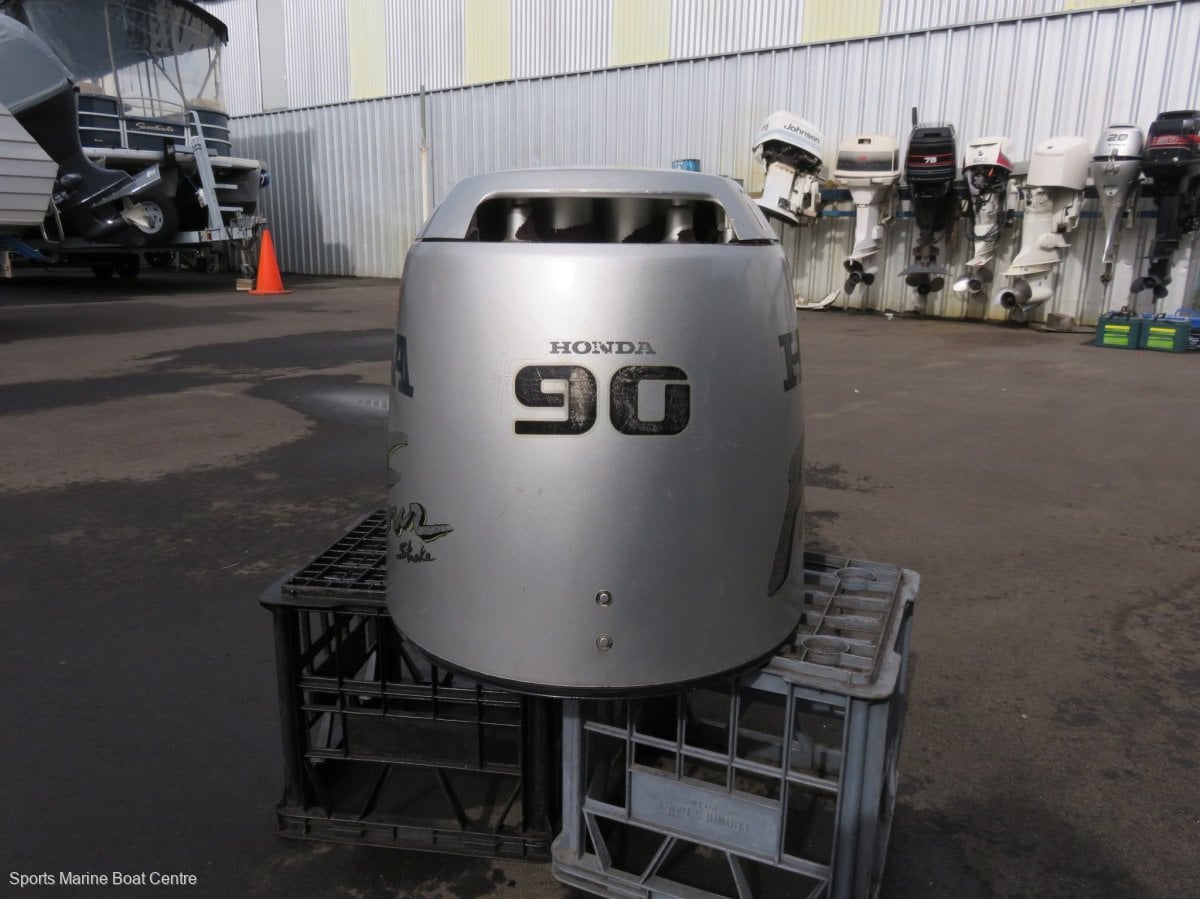 Wrecking 90HP HONDA 4 STROKE ENGINE COWLING - Sportsmarine Boat Centre ...