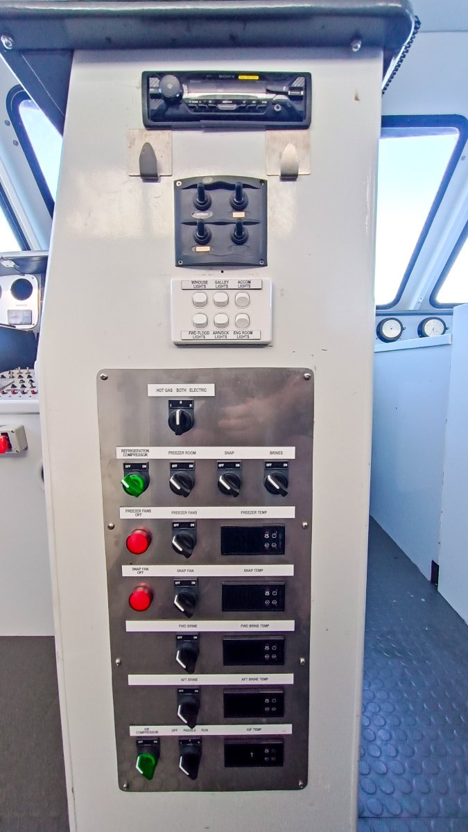 Conquest 60 - ARG Gyro Stabilized For Sale