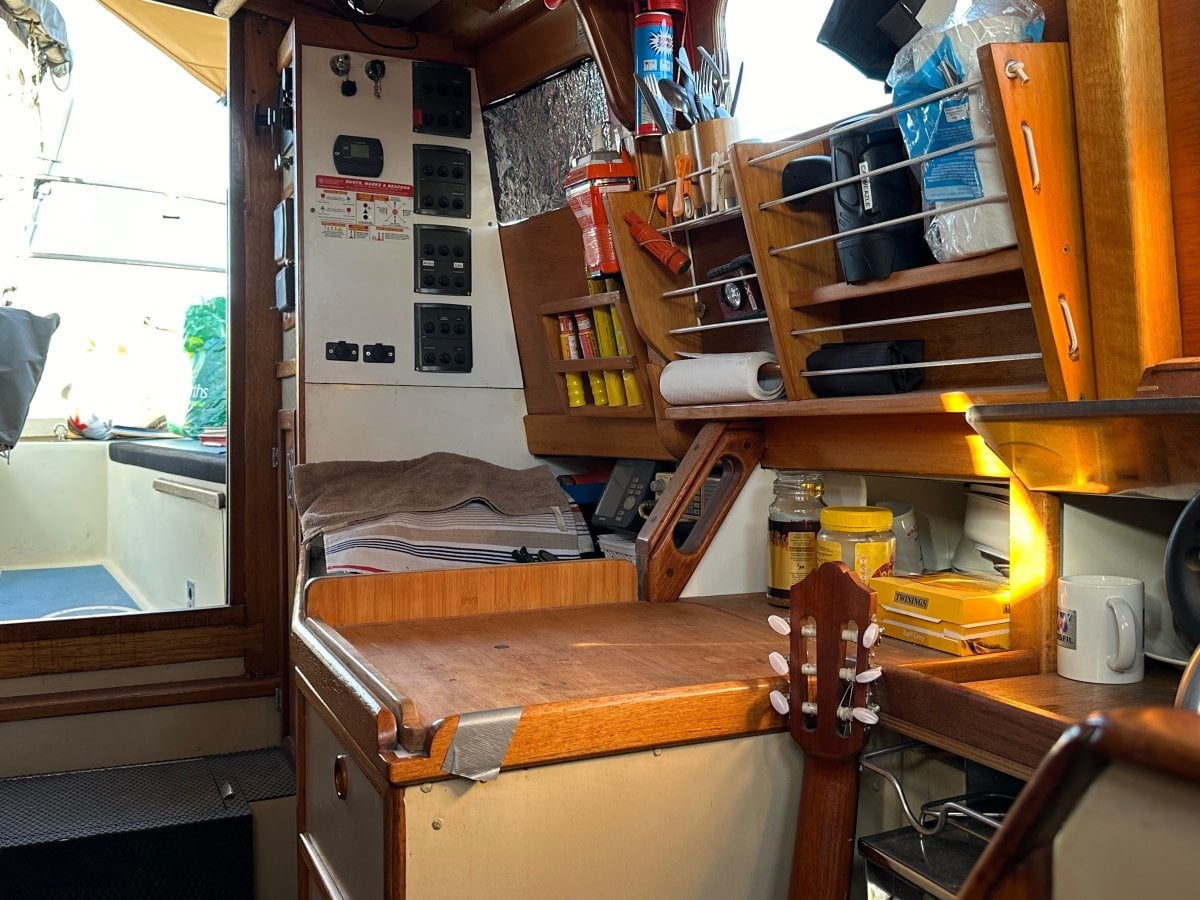 Endurance 35 Custom For Sale | Adelaide Boat Sales