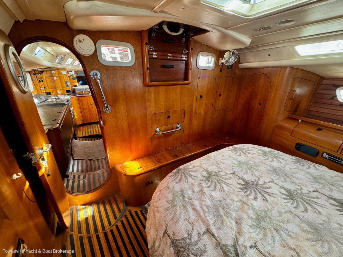 Adams 438 Australian Registered Exceptional Steel Cruiser: Sailing ...