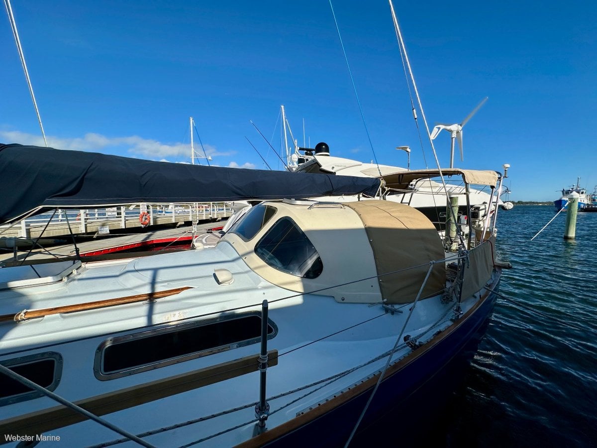 Used Camper & Nicholson 35 for Sale | Yachts For Sale | Yachthub