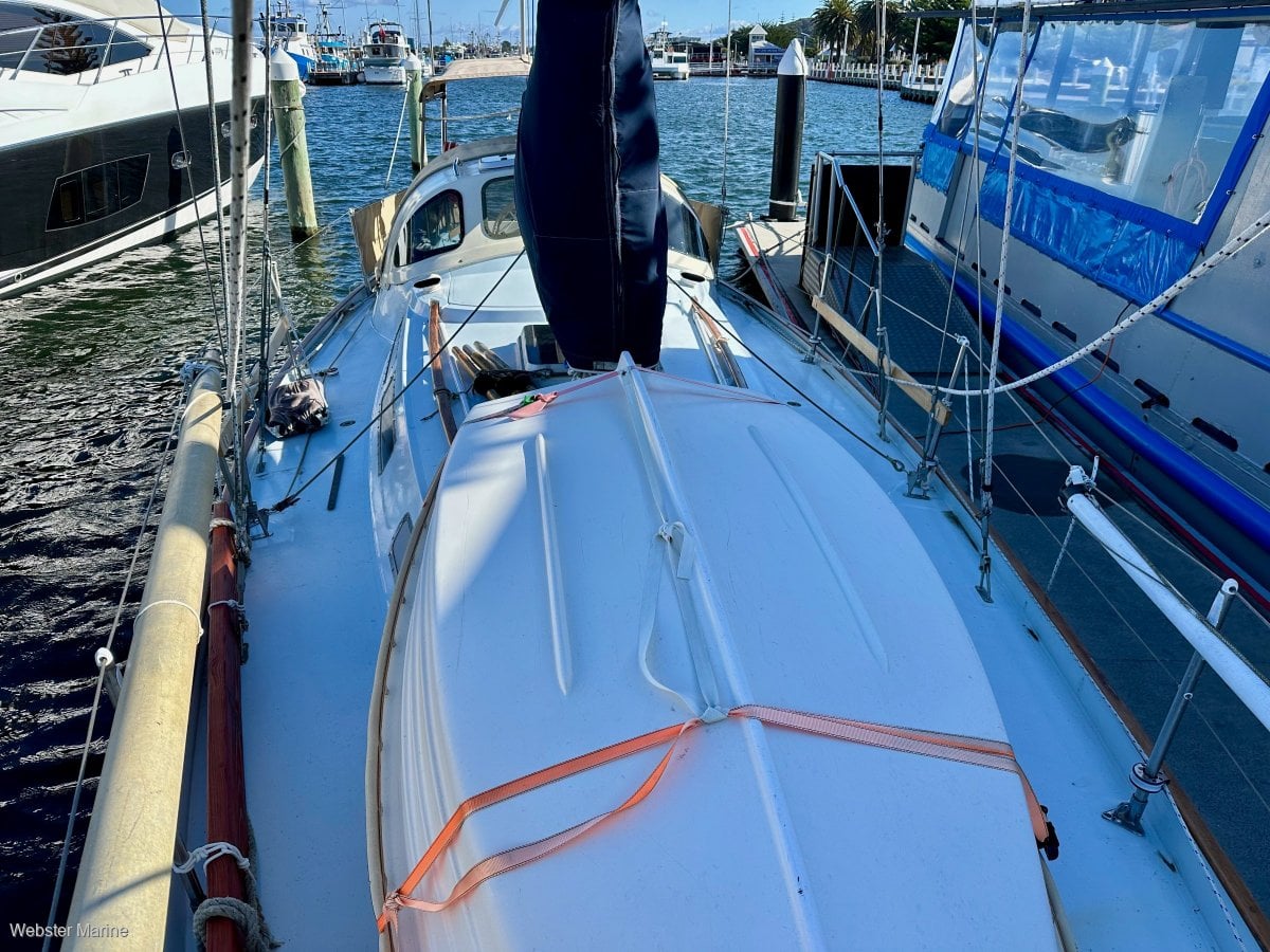 Used Camper & Nicholson 35 for Sale | Yachts For Sale | Yachthub