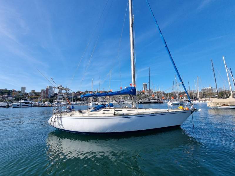 Sail Boats For Sale - Hallett Boat Brokers
