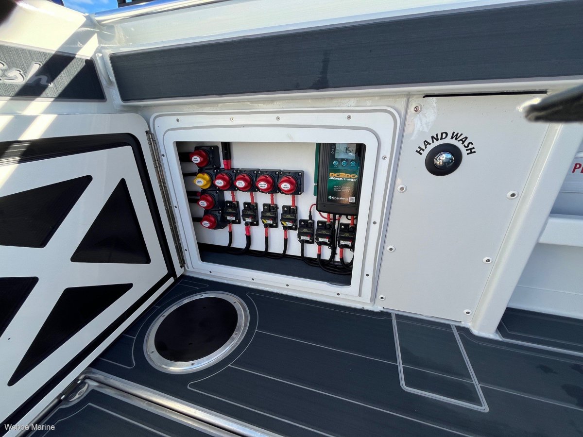 Sailfish 3000 Platinum Sports For Sale | Webbe Marine