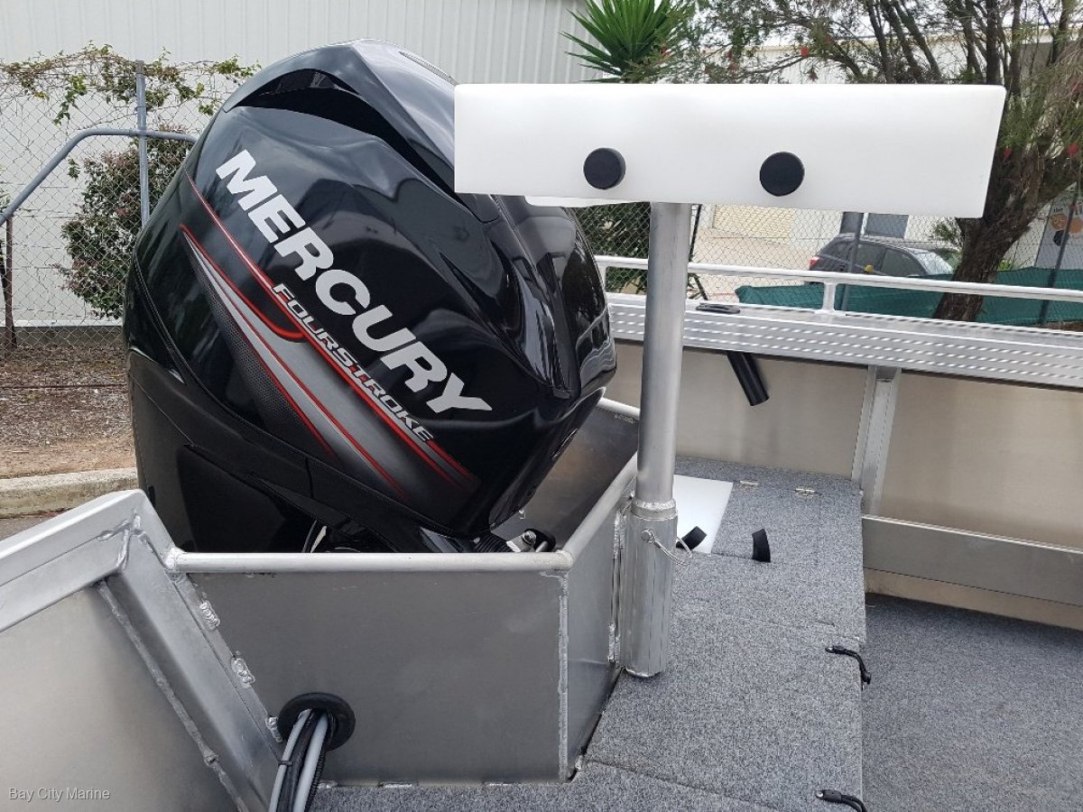 New Quintrex 460 Renegade Bay City Marine Custom Centre Console Mercury ...