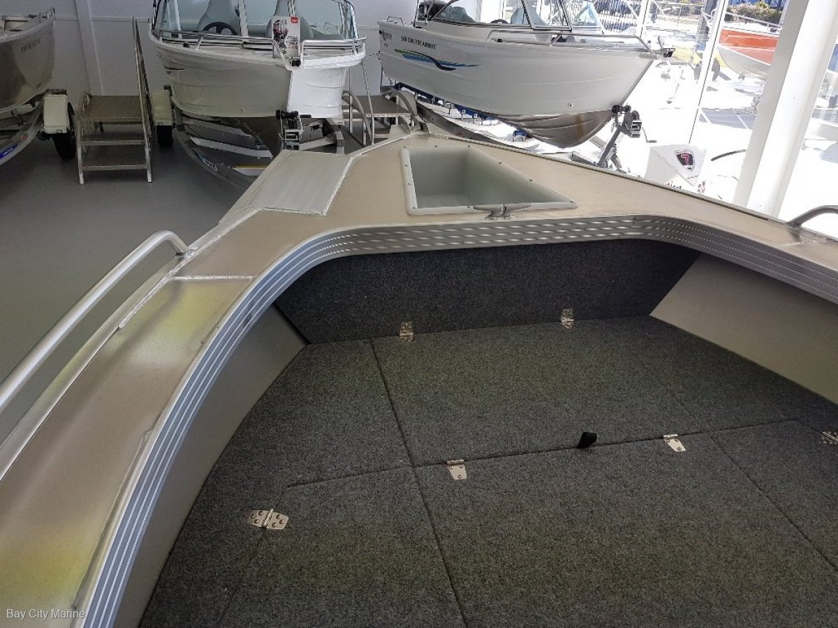 New Quintrex 460 Renegade Bay City Marine Custom Centre Console Mercury ...