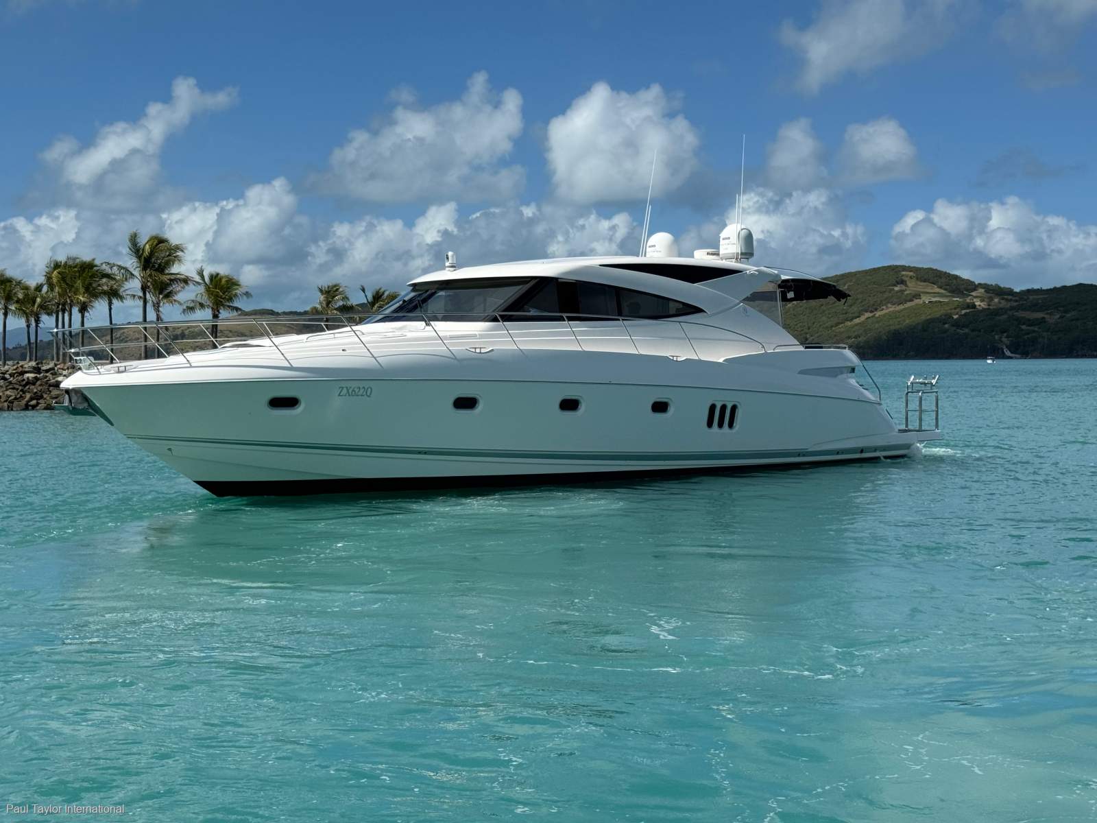 Used Riviera 5800 Sport Yacht - Low Hours - Present All Offers! for ...