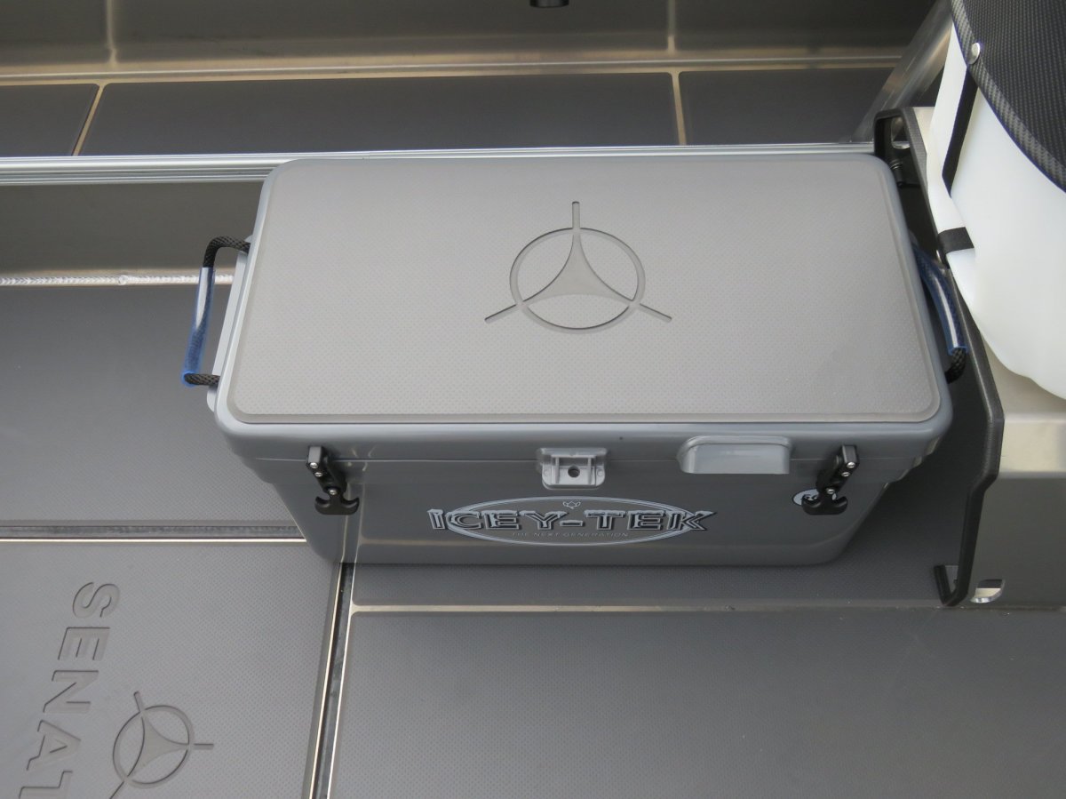 New Senator 500 Cuddy - Sportsmarine Boat Centre Bunbury