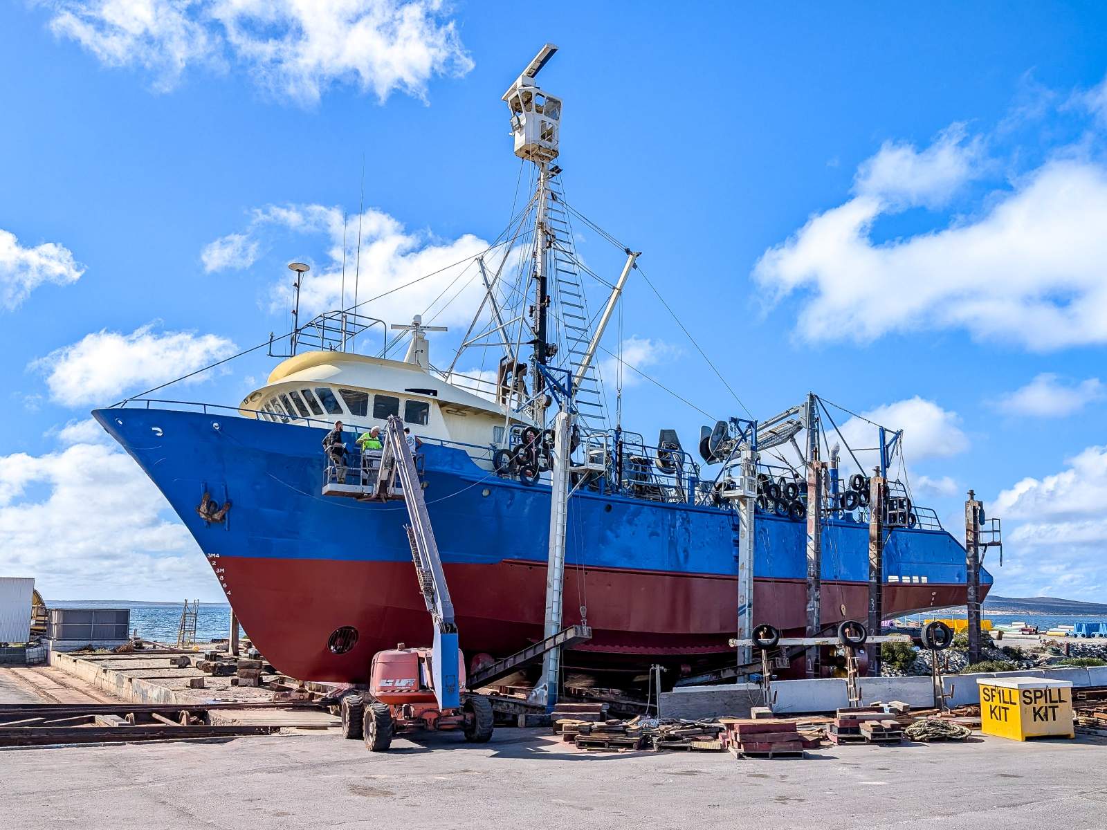 Adelaide Ship Construction Tuna Purse Seiner: Commercial Vessel | Boats ...