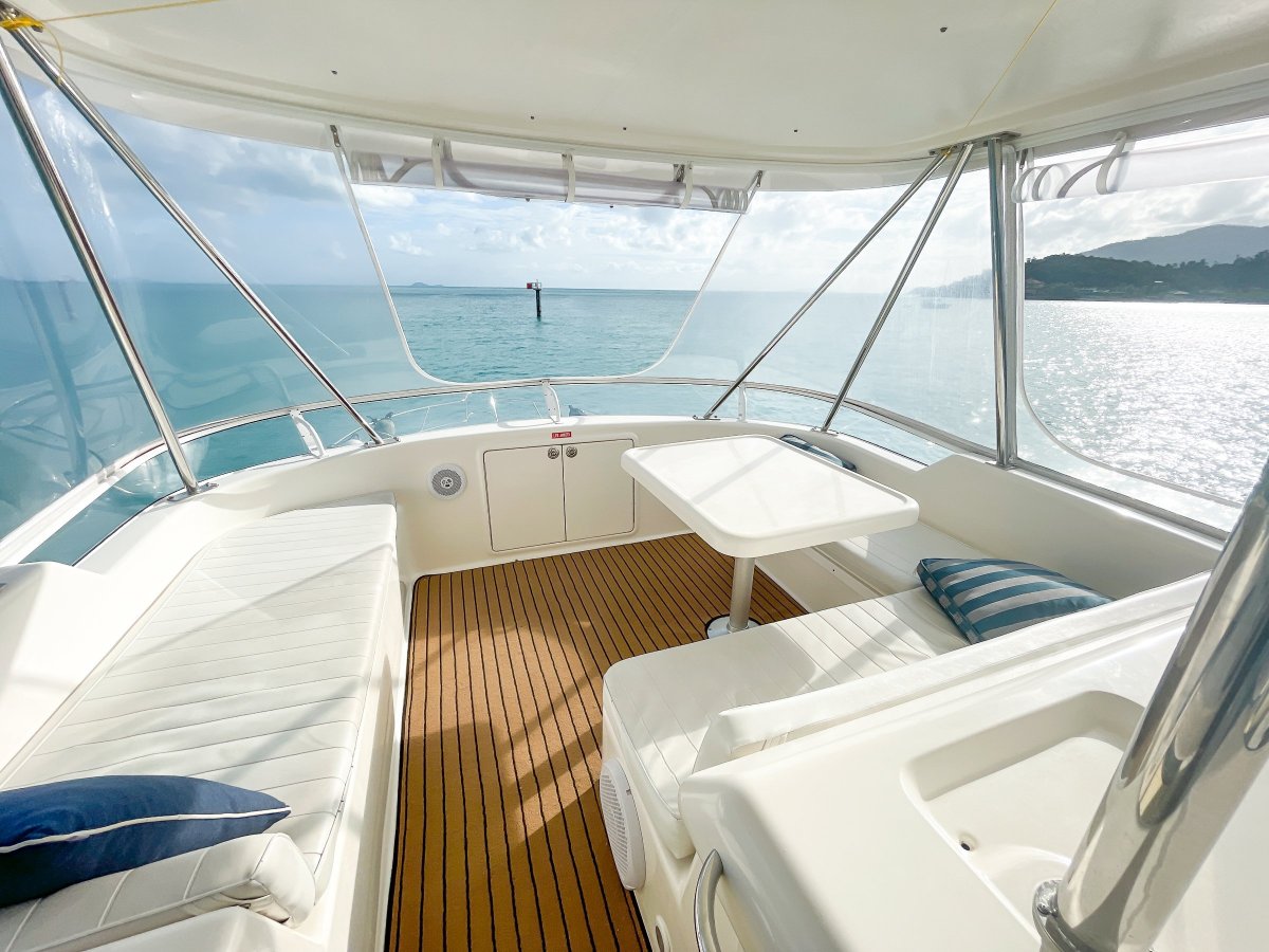 Riviera 47 Flybridge Convertible For Sale | World Wide Boat Brokers