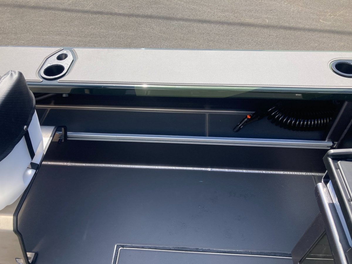 New Senator 500 - Sportsmarine Boat Centre Bunbury