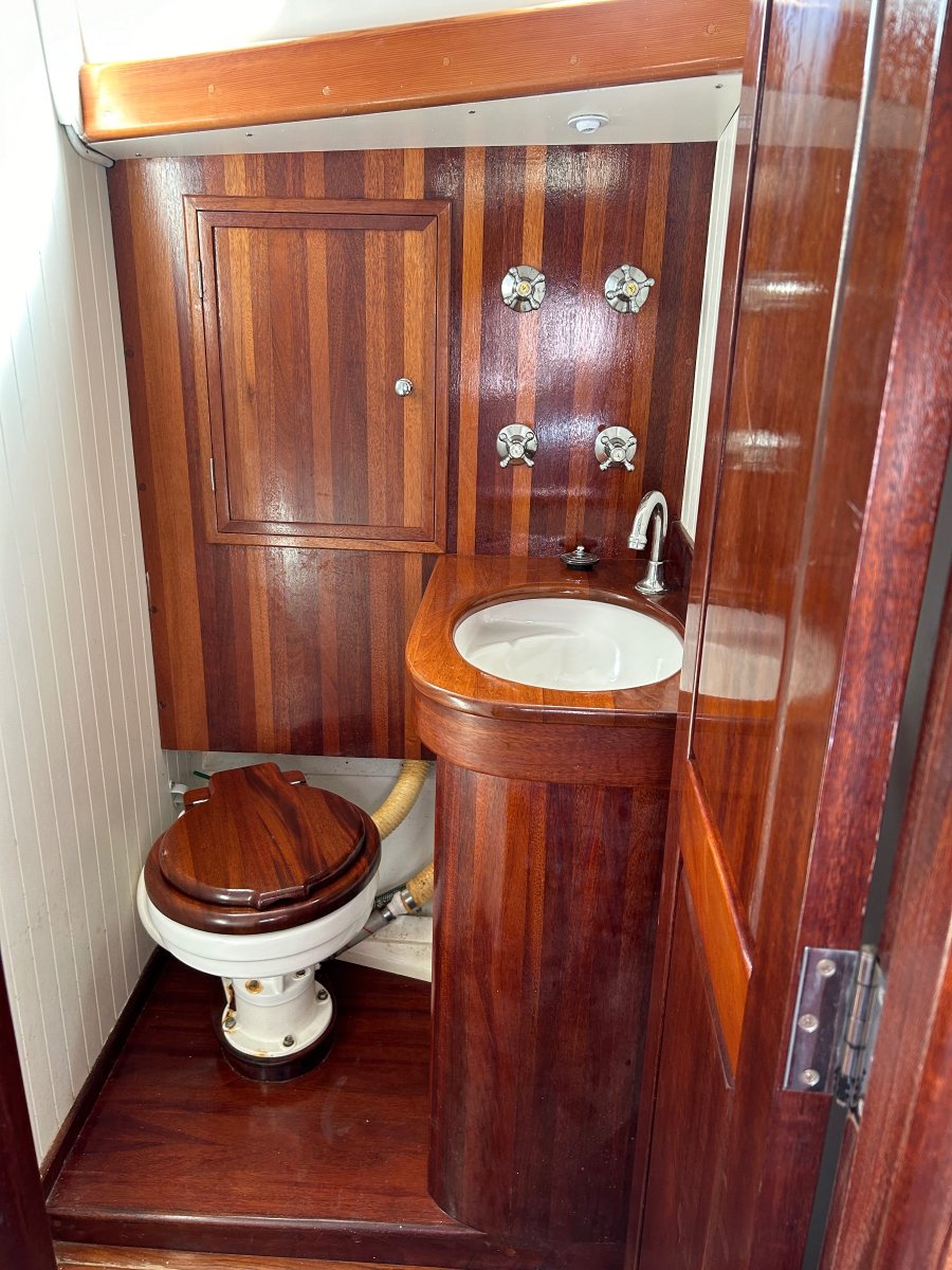 Used Roberts 40 Cutter Rig Sloop for Sale | Yachts For Sale | Yachthub