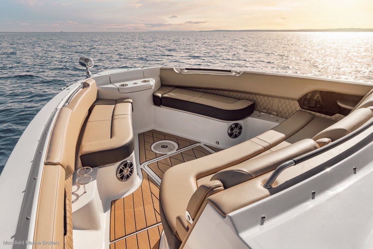 New Sea Ray 400 SLX OB For Sale | Mansfield Marine